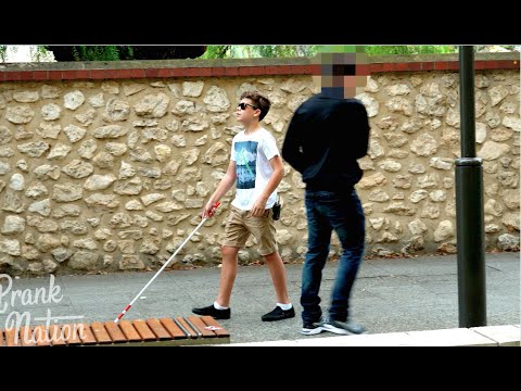 12 Year Old Blind Boy Honesty Test - Social Experiment