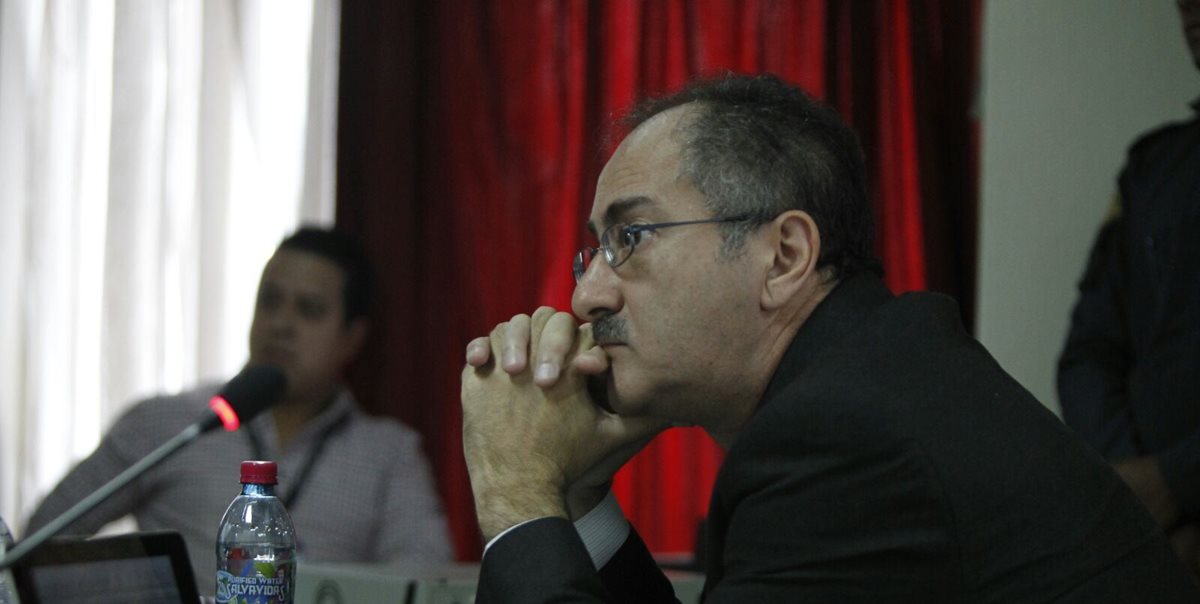 Muadi permanecerá en prisión