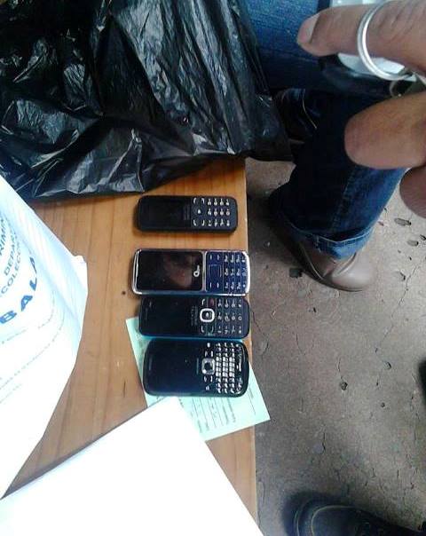 Incautan celulares y droga en cárcel de Jalapa