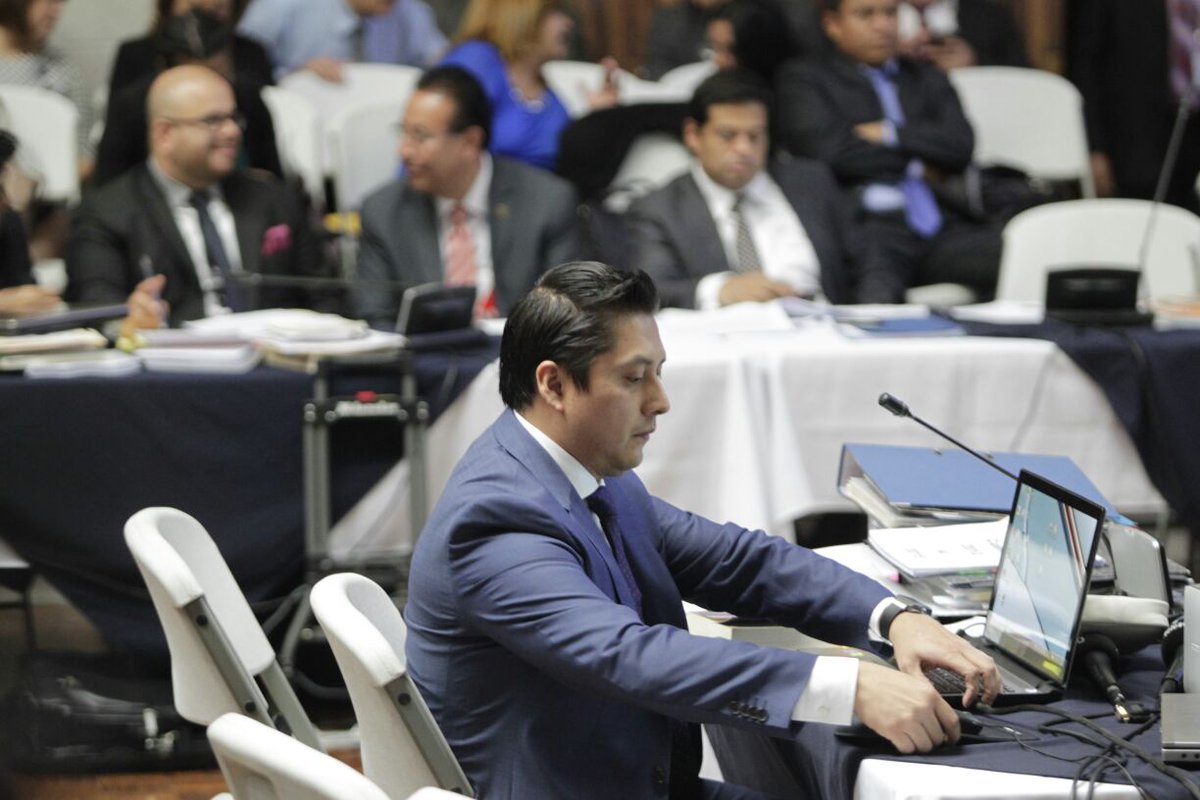 Mario Cano concluye declaración de más de dos horas