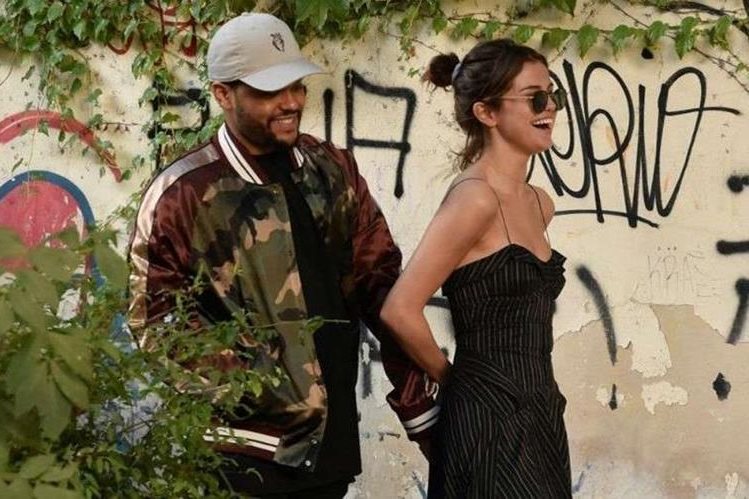 Selena Gómez y The Weeknd se muestran muy cariñosos