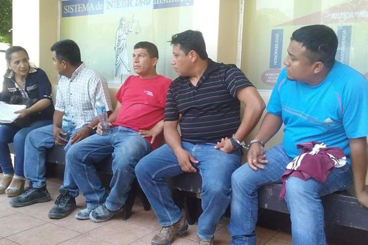 Capturan a cuatro empleados de parque arqueológico Tikal