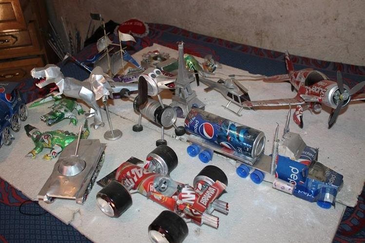 Sololateco promueve el cuidado del planeta y elabora adornos con ...