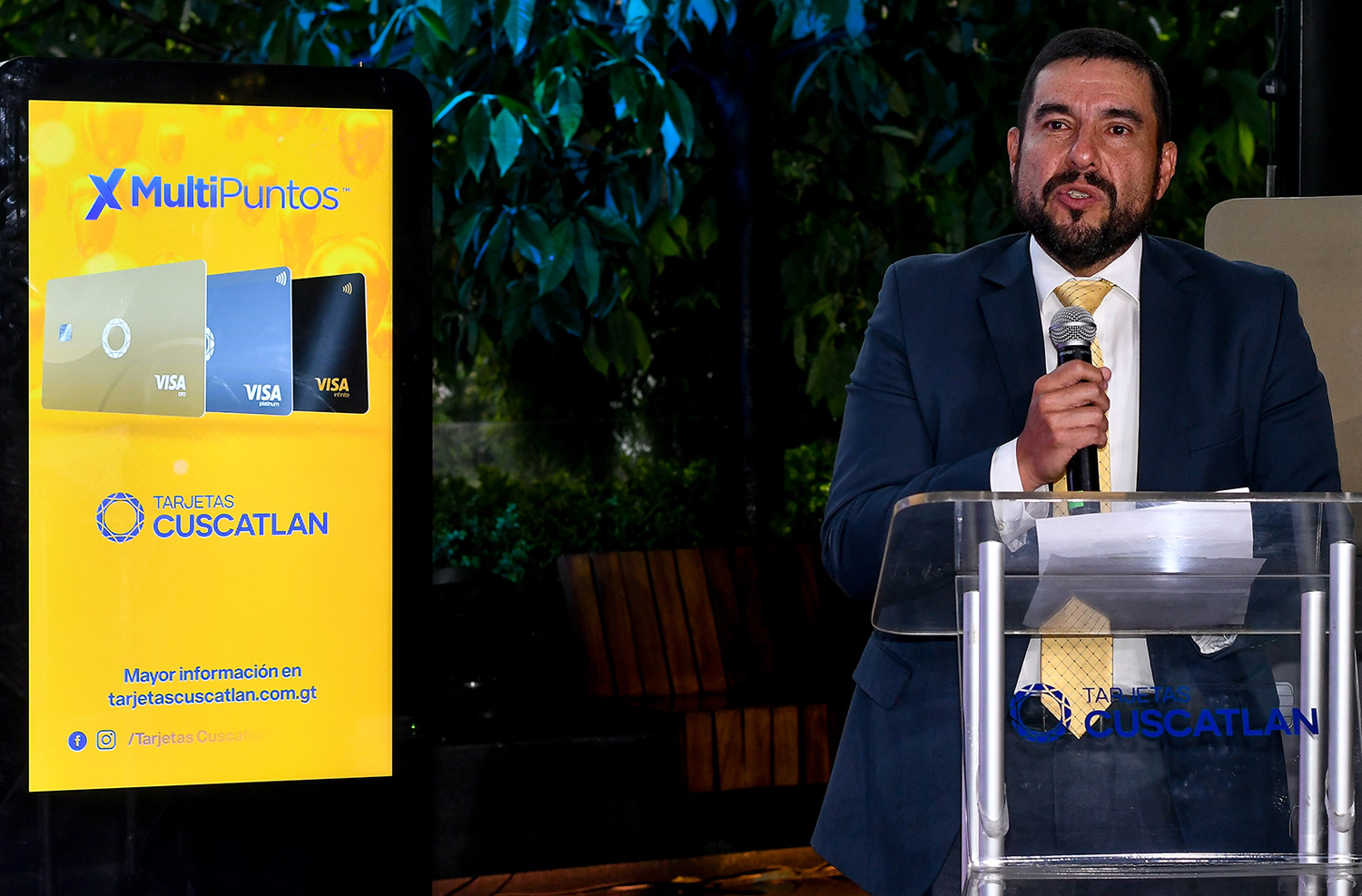Tarjetas CUSCATLAN multiplican experiencias y beneficios