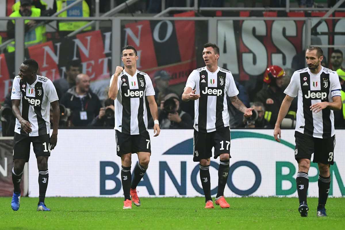 Mandzukic y Cristiano dan la victoria a la Juventus en San Siro