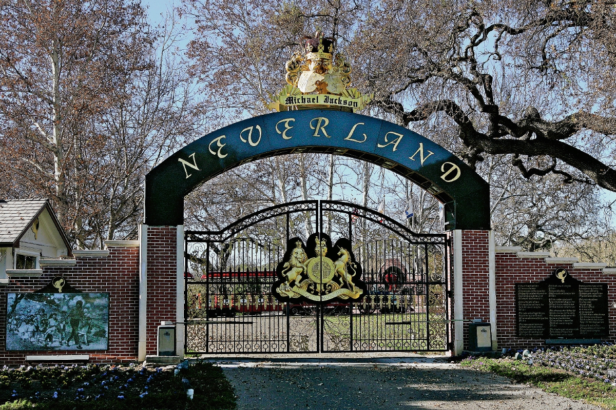 Neverland está a la venta
