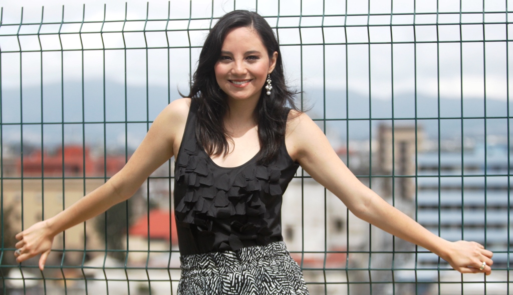 Kim Lou se renueva y presenta el álbum Candid – Prensa Libre