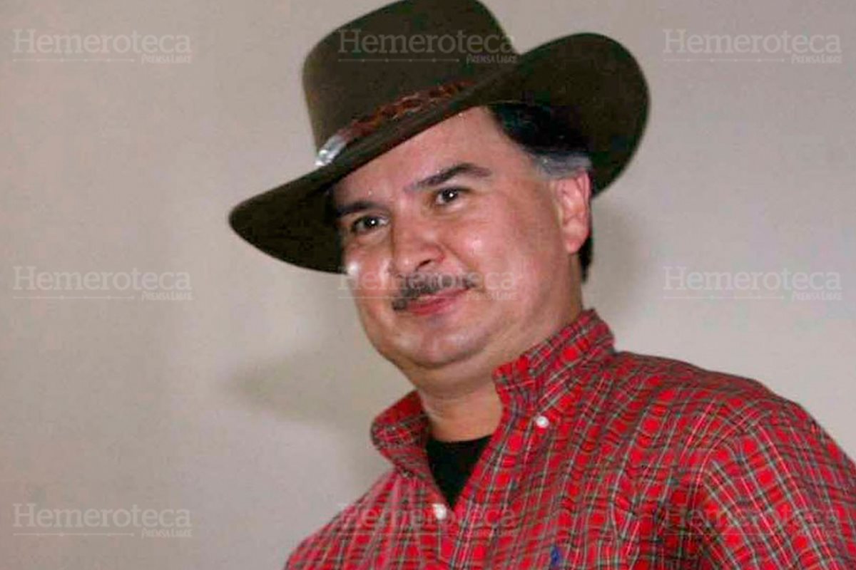 2003: Alfonso Portillo también se construyó un castillo – Prensa Libre