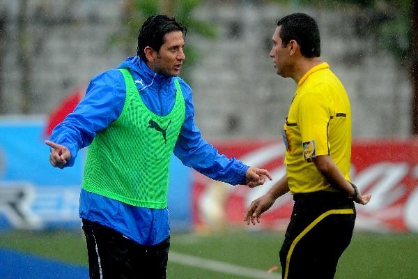 Árbitro Polanco reporta actitud de desaprobación del técnico Ronald ...