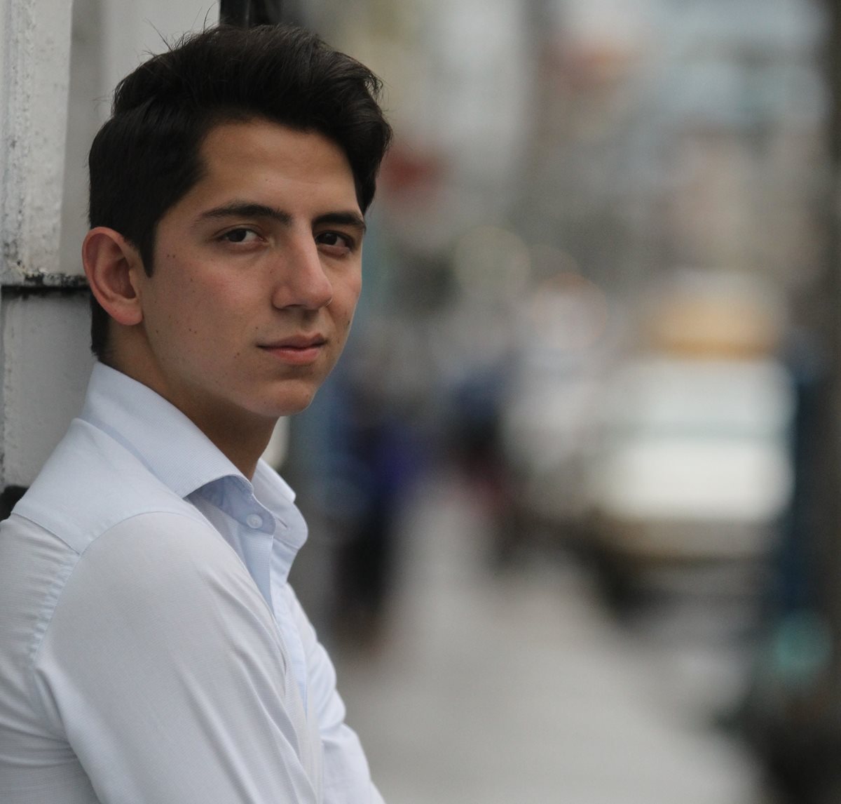 Alejandro Sago debuta con Ilusionado – Prensa Libre