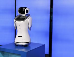 Conozca a Sanbot Elf: el primer robot inteligente que viene a Guatemala ...