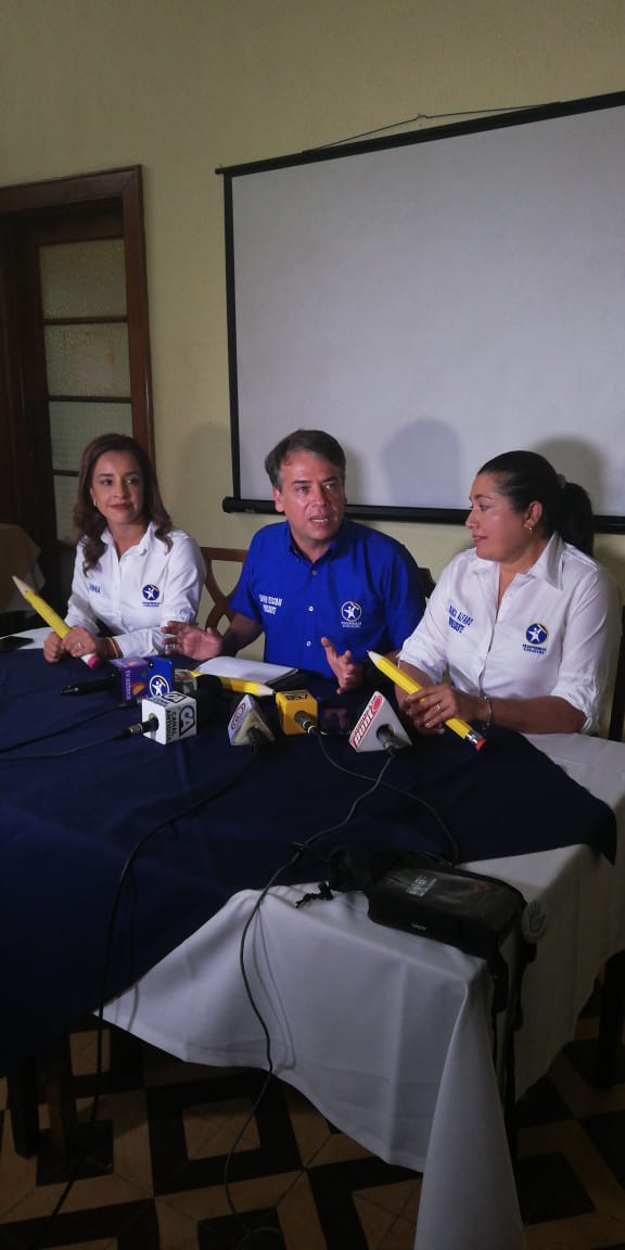 Edwin Escobar insiste en tener finiquito vigente