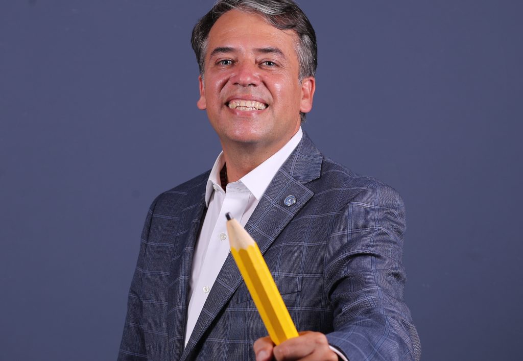 Revés para Edwin Escobar: Juzgado no le da amparo para que obtenga ...