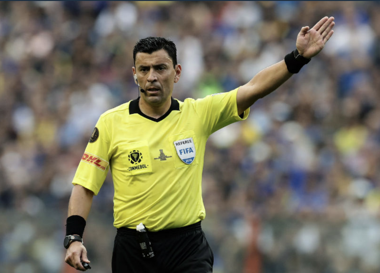 ¿Quién es Roberto Tobar, el árbitro de la final de la Copa América con ...