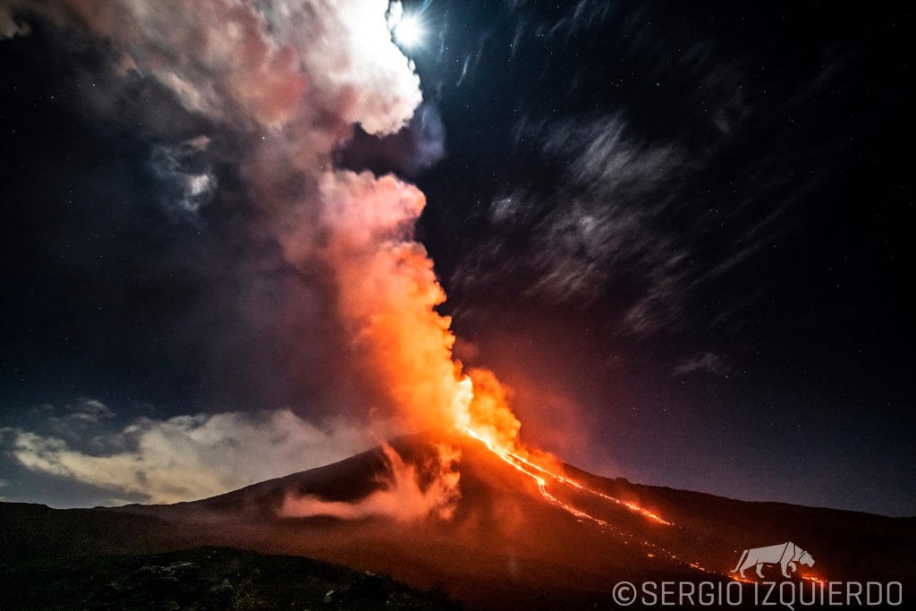 Las impresionantes imágenes del volcán Pacaya en erupción que captó un ...