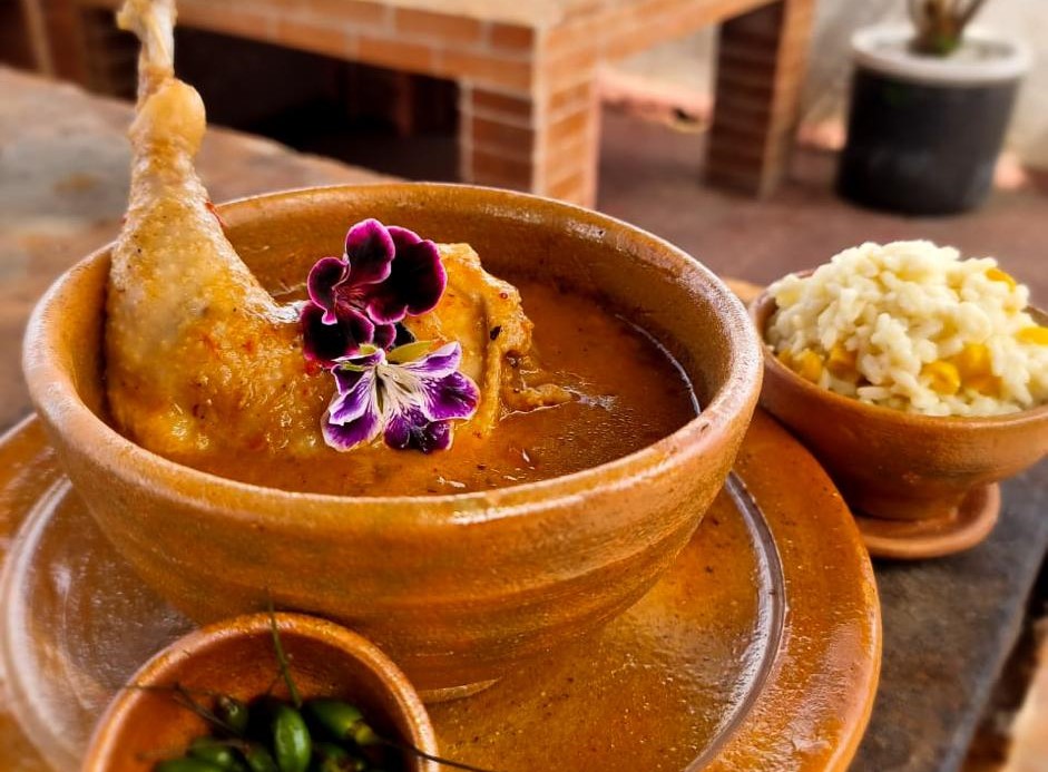 Pinol festivo de San Juan Sacatepéquez