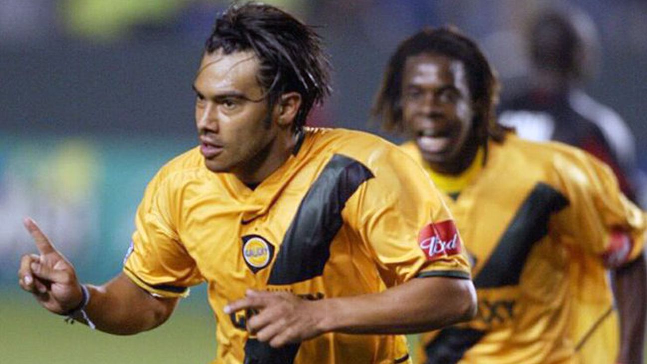 Carlos Ruiz es considerado el mejor de la historia del futbol de ...