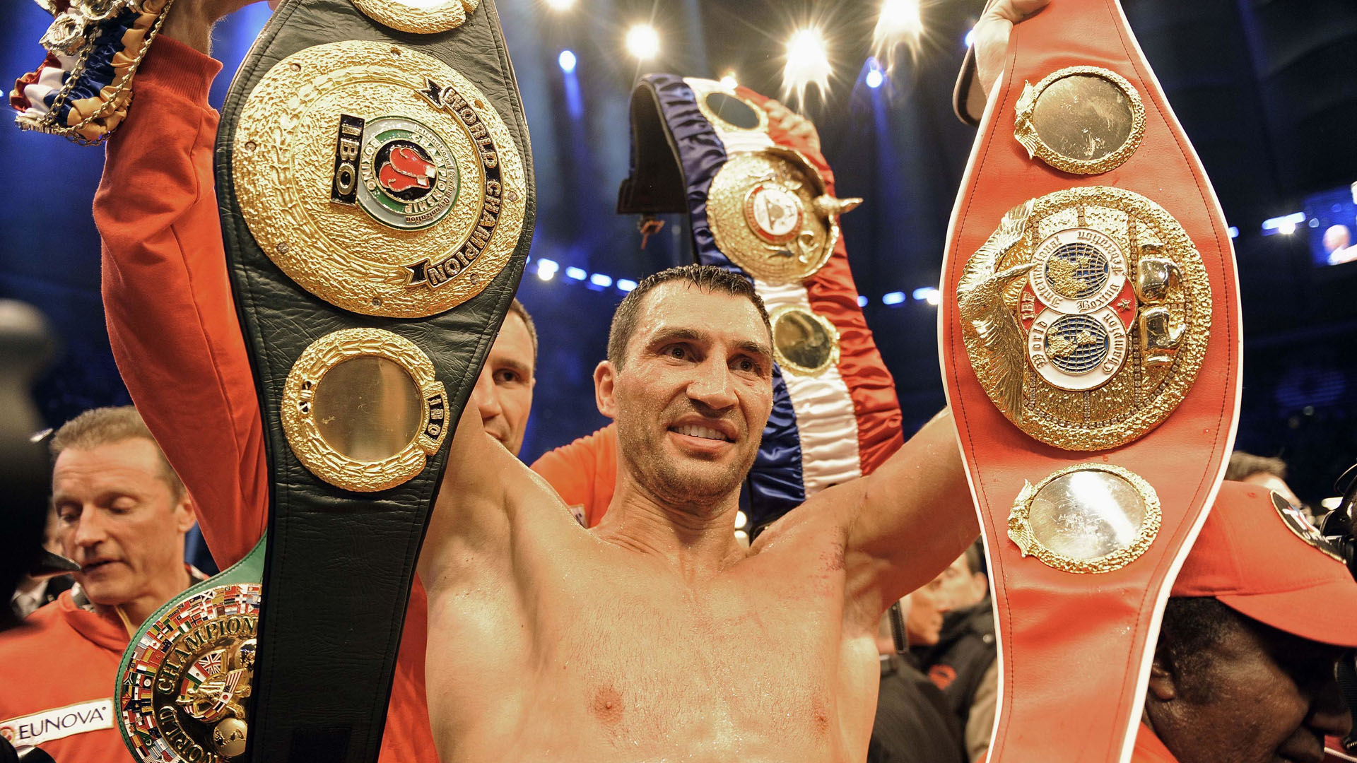 Boxeador sueña con retomar su carrera cuando termine la guerra entre ...