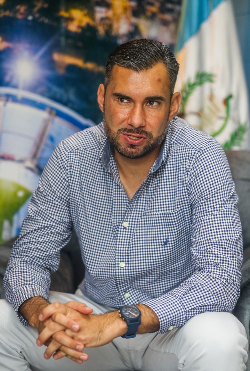 Qatar 2022: Mario Escobar, la historia del árbitro del día en el que ...