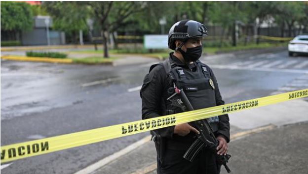 Comando armado asesina a cinco personas en el norte de México