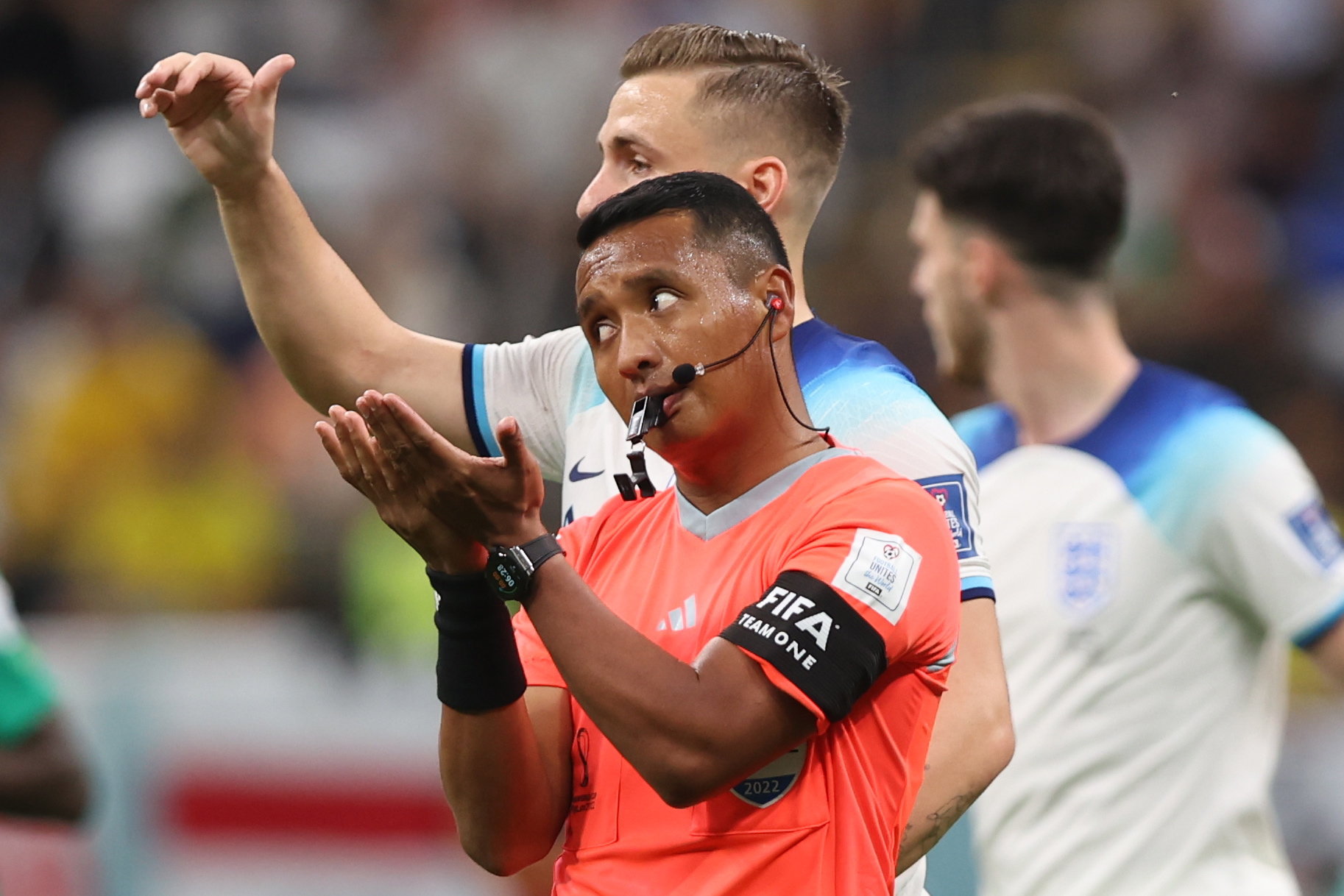 Quién es Iván Barton, el árbitro salvadoreño que está en el ojo del ...