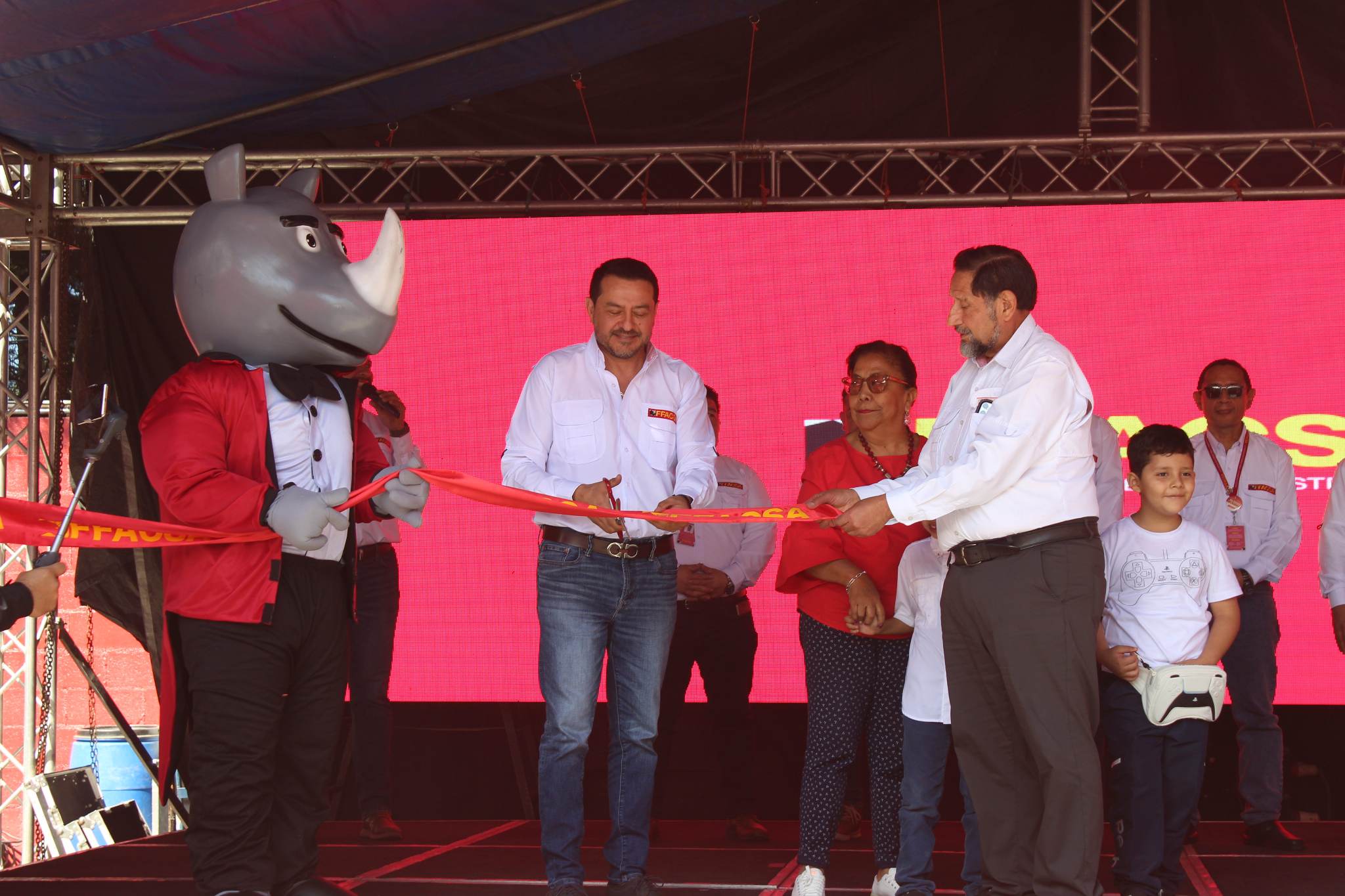 FFACSA inaugura tres sucursales en Chimaltenango