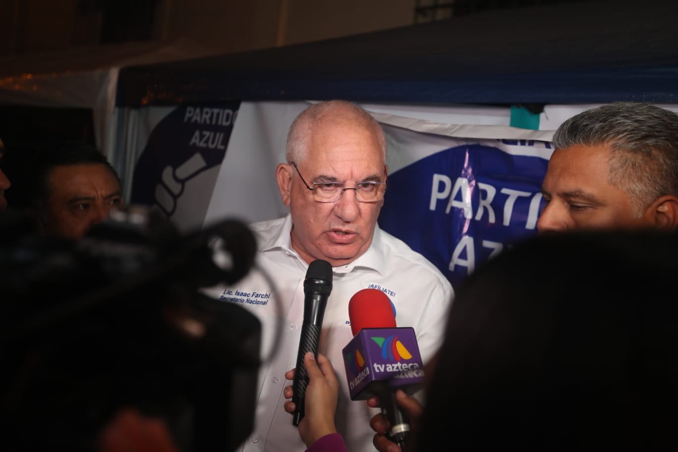 Empiezan a llegar los primeros candidatos al Registro de Ciudadanos del TSE