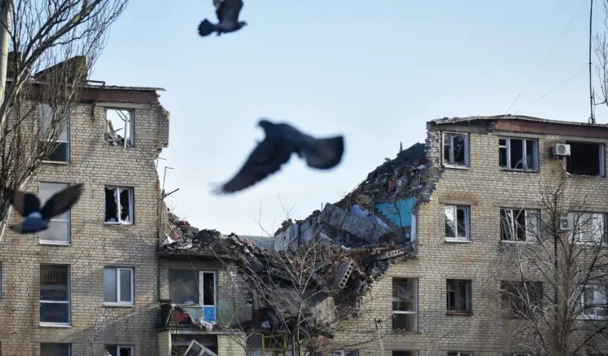 El ejército de Ucrania resiste los intentos de Rusia de tomar Bajmut