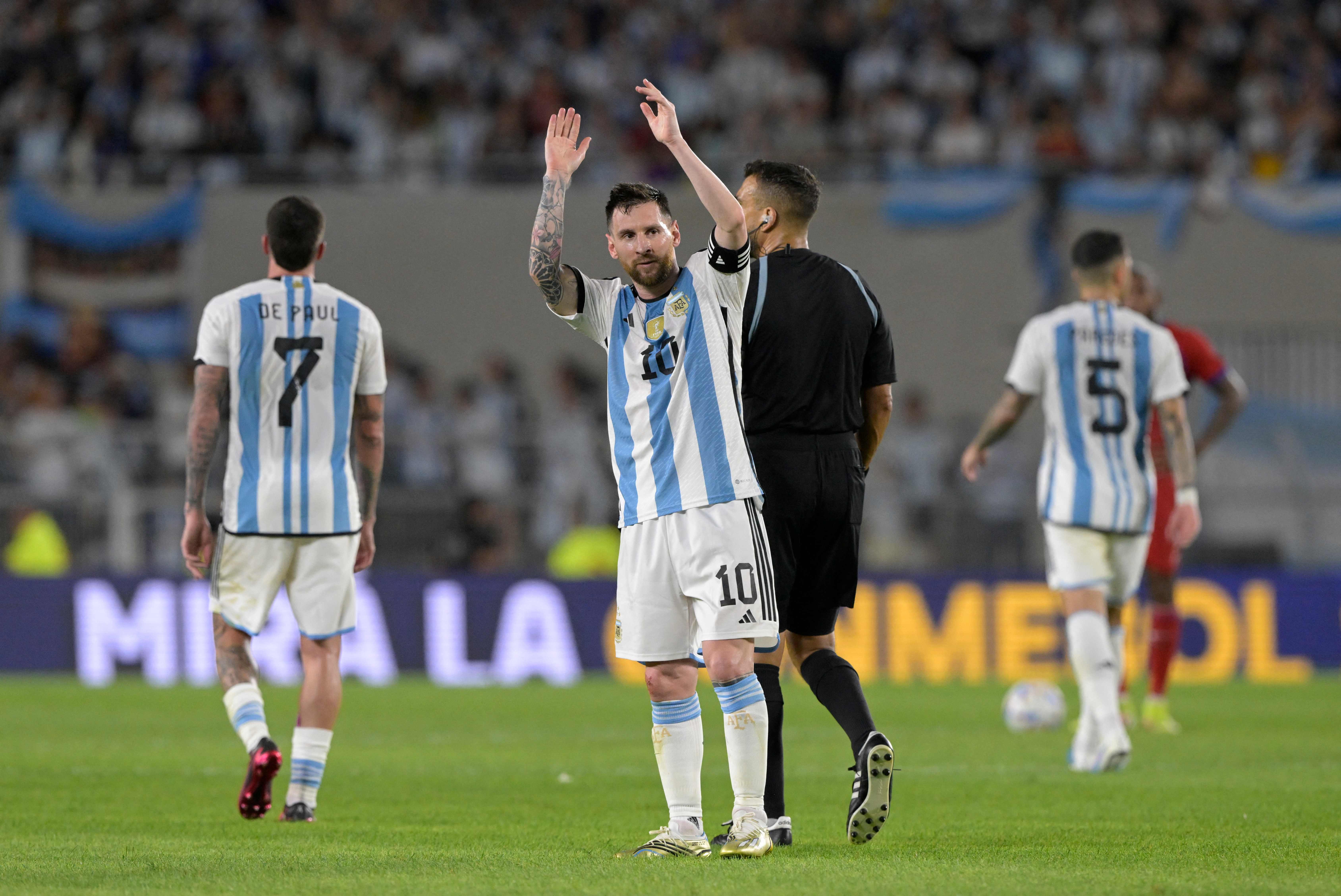 Messi alcanza los 800 goles en su carrera y ayuda a Argentina a ...