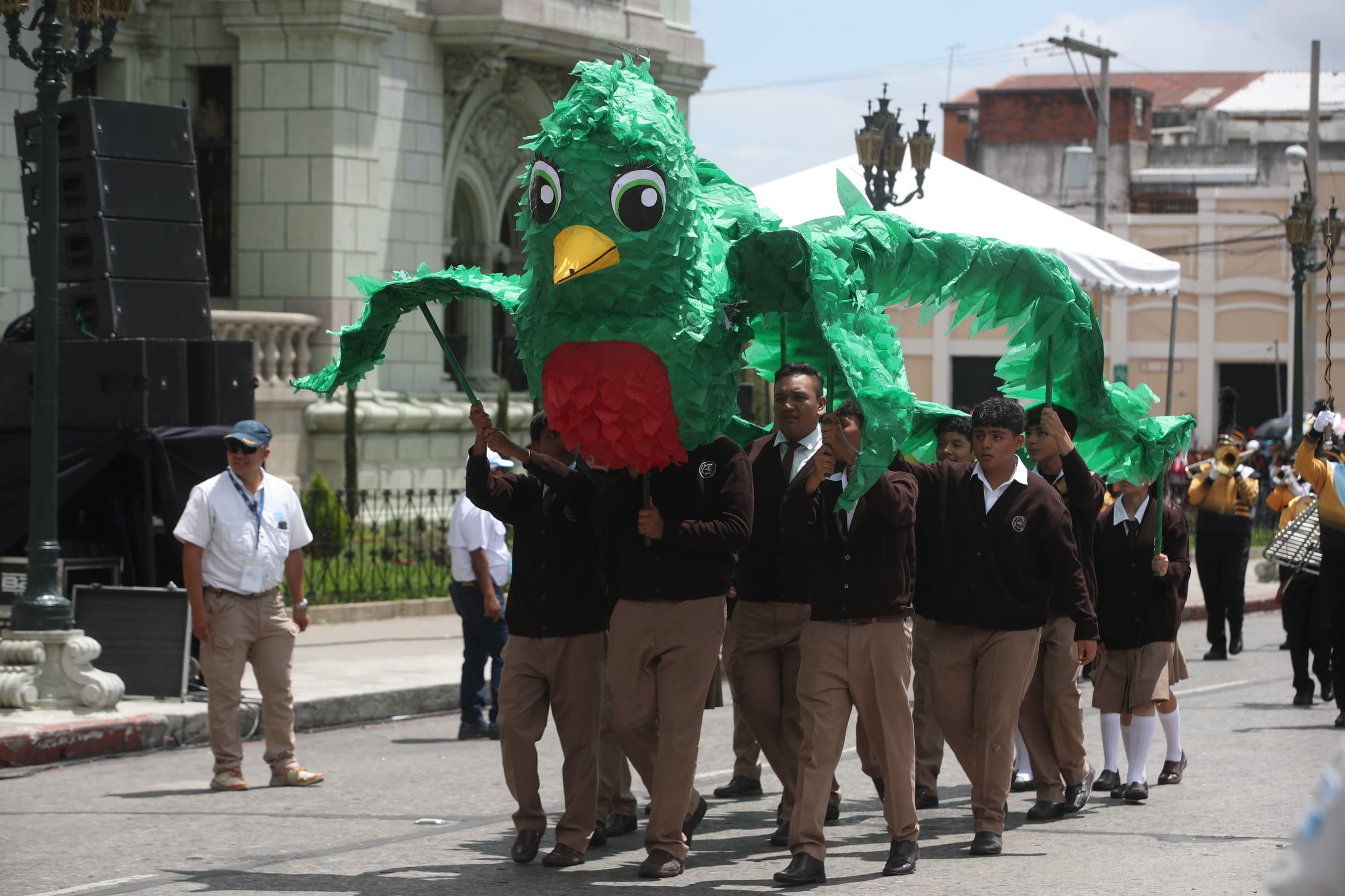 Fotos: así se celebra el desfile cívico por el Día de la Independencia ...