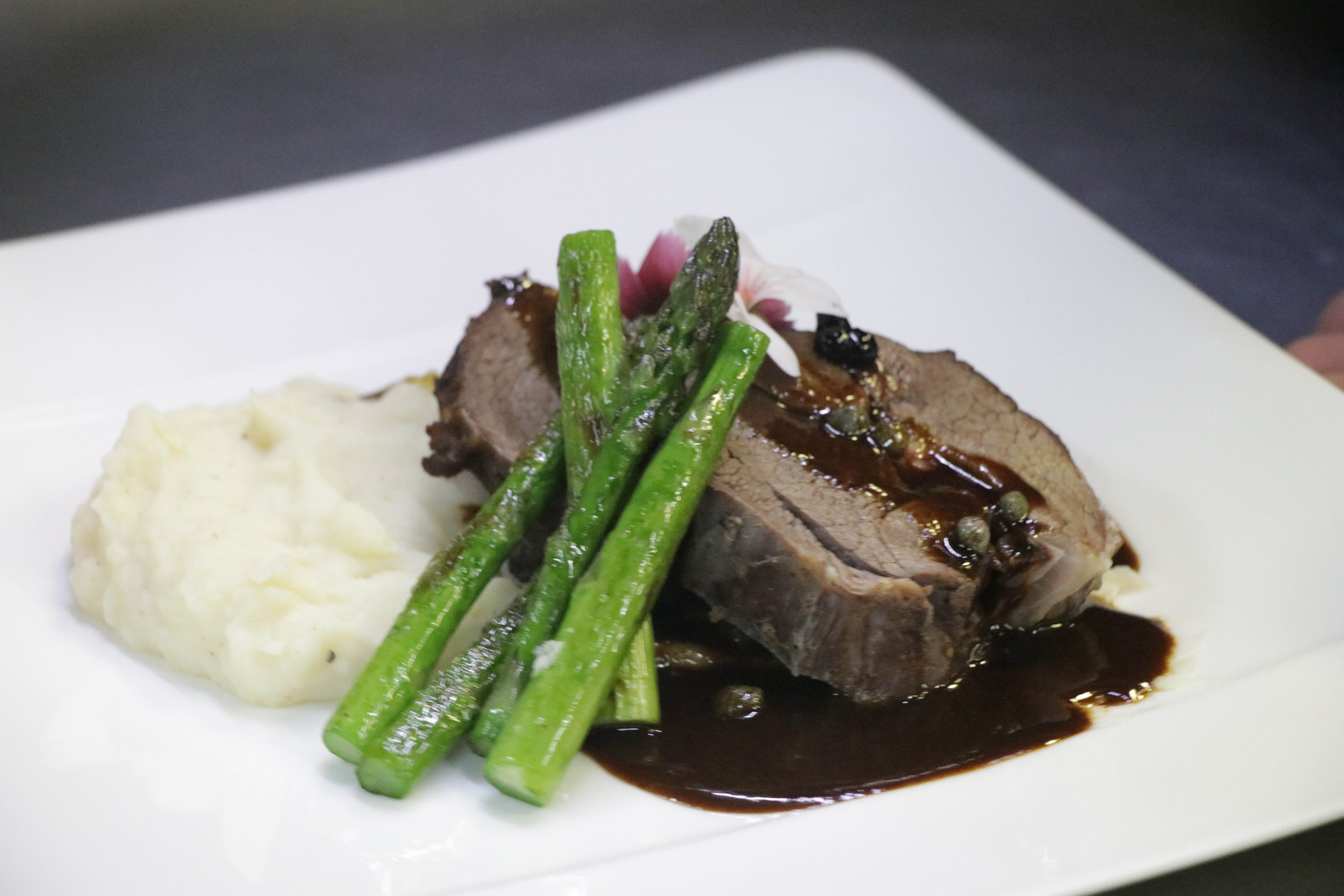 Receta del siglo XIX: Magnífico guiso de carnero