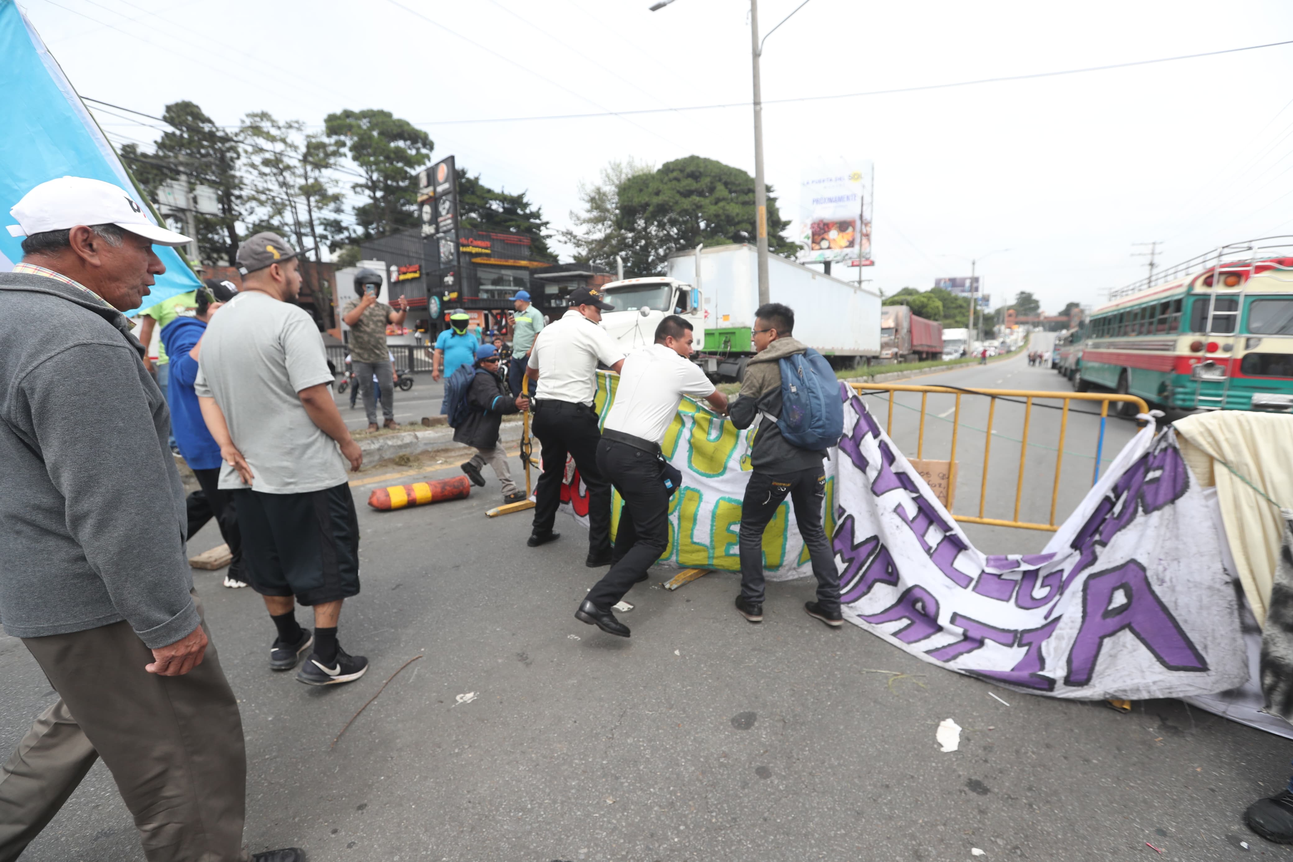 Fotos: Así transcurre la jornada onceava de bloqueos en Guatemala en ...