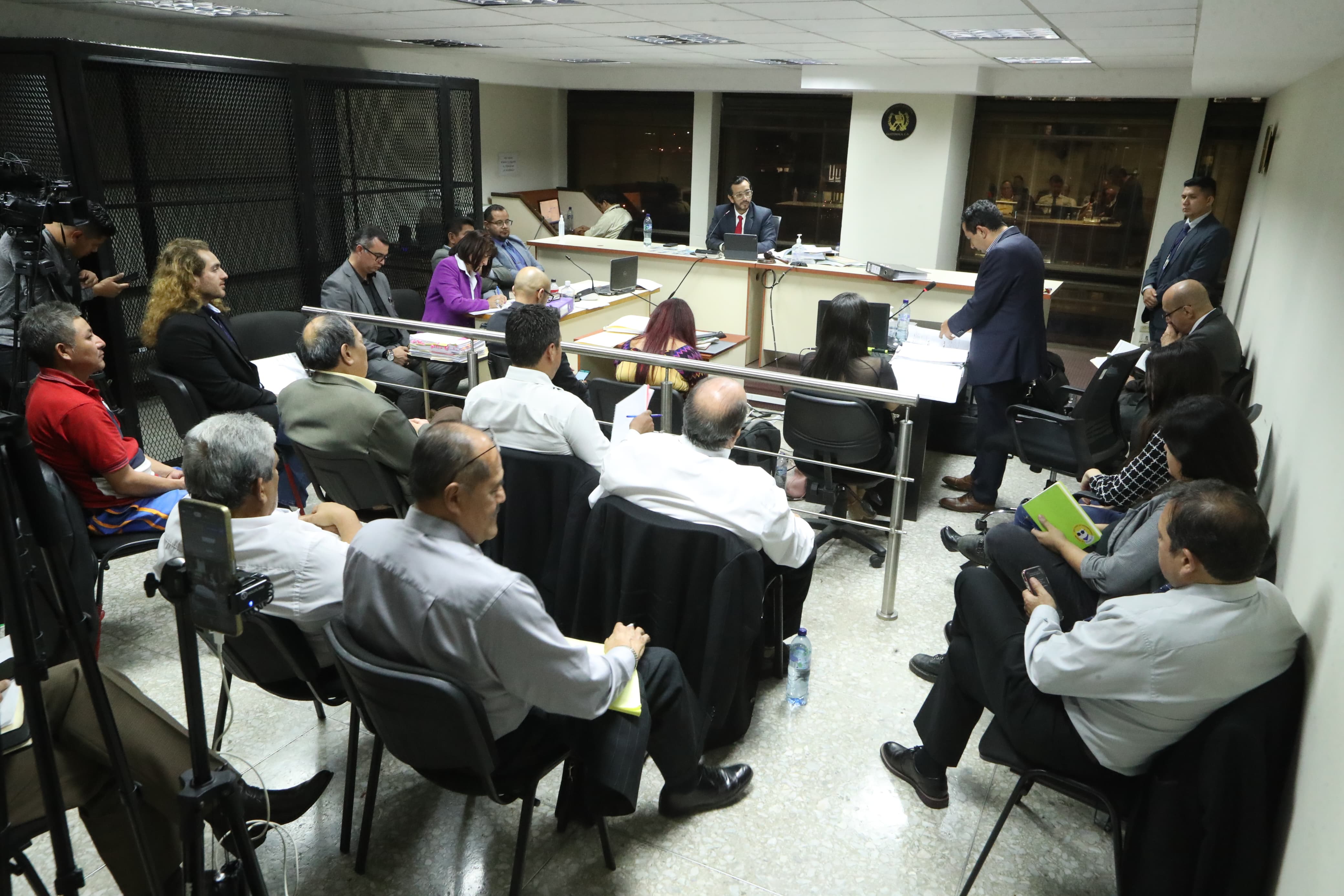 "Mi hija está presa por expresar su opinión", dice madre de excandidata guatemalteca Marcela Blanco