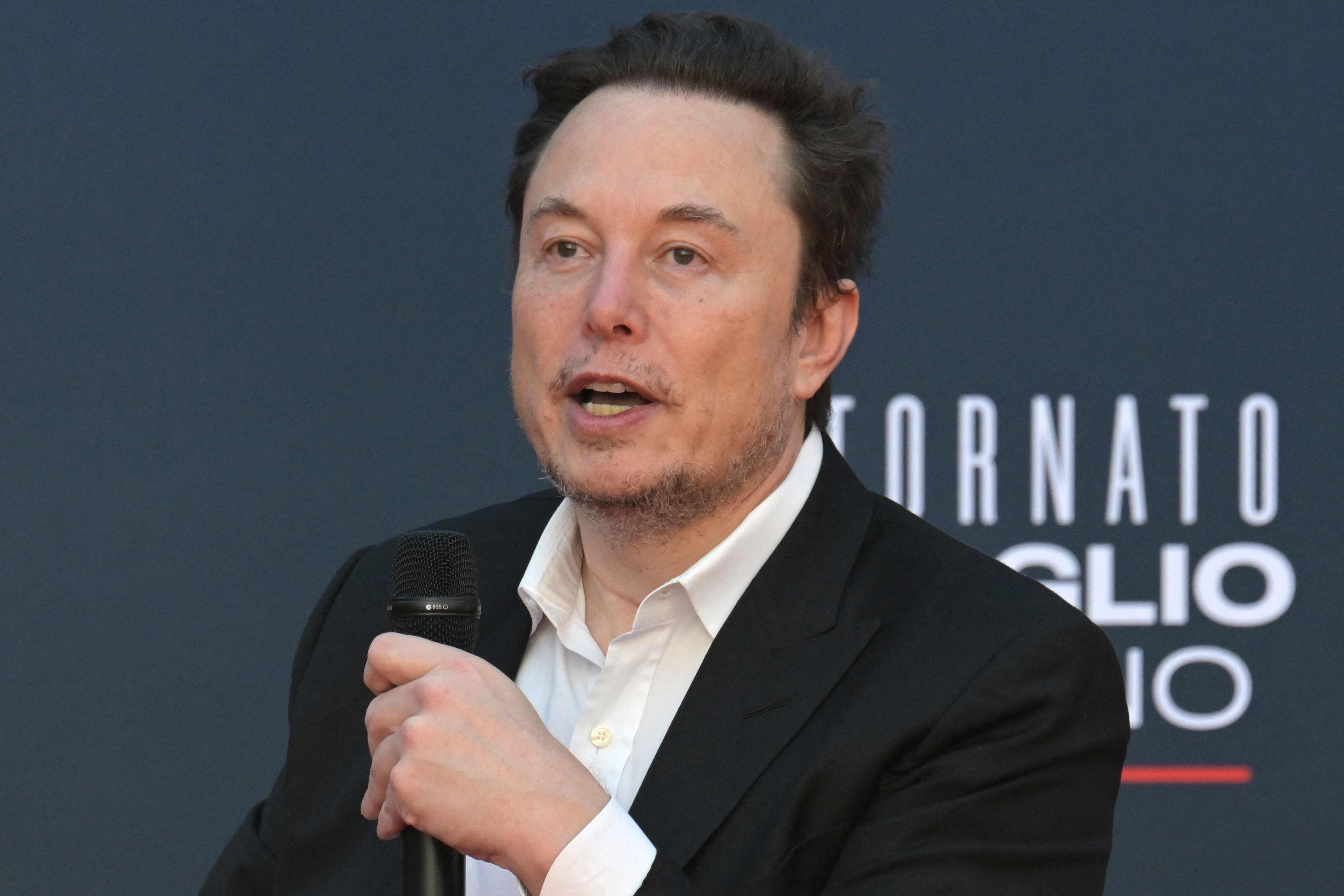 Elon Musk encabeza la lista de las personas más ricas de 2023