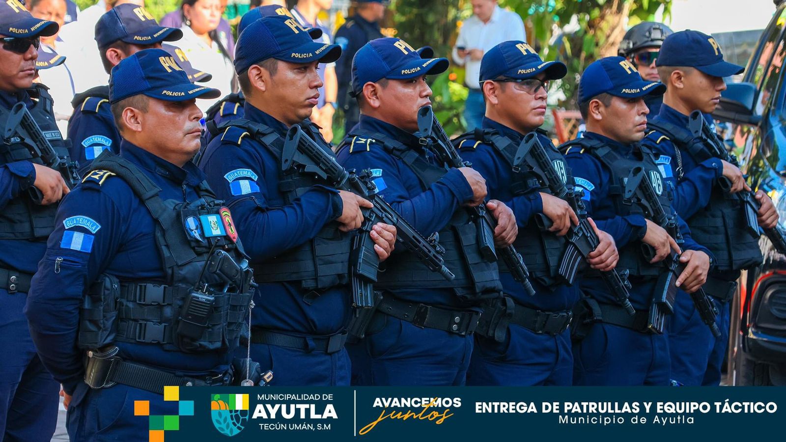 Q411 mil: Los otros detalles de la cuestionada compra de armas de Ayutla para la Policía Municipal