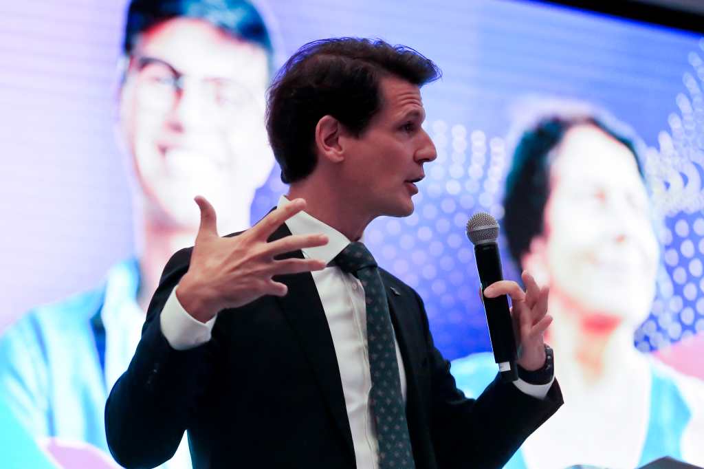 Fotografías: la lujosa casa vinculada al exministro Erick Archila que ...