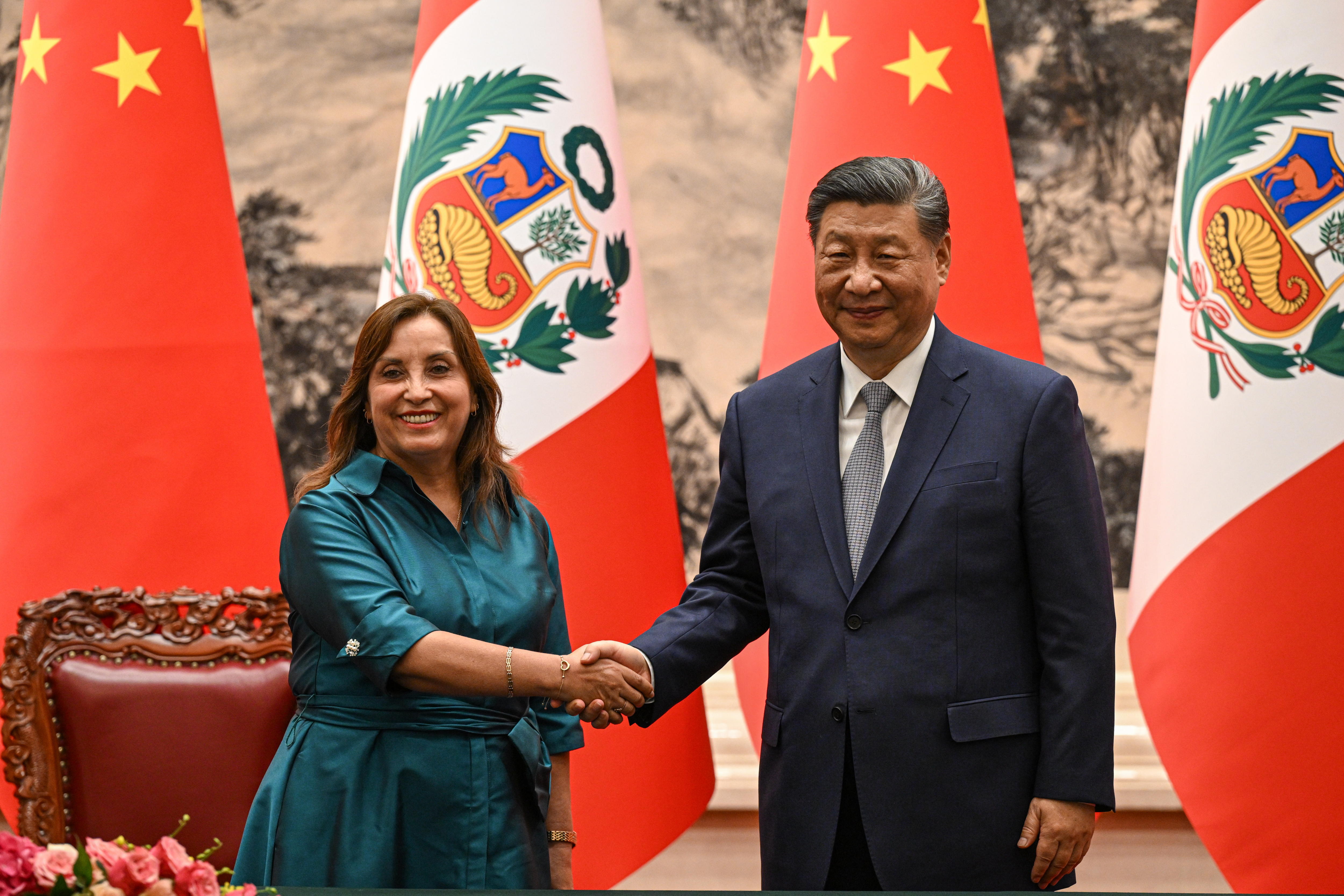 Xi Jinping se reúne en Pekín con la presidenta de Perú, Dina Boluarte