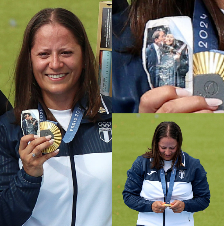 La fotografía que Adriana Ruano mostró al momento de recibir la medalla ...