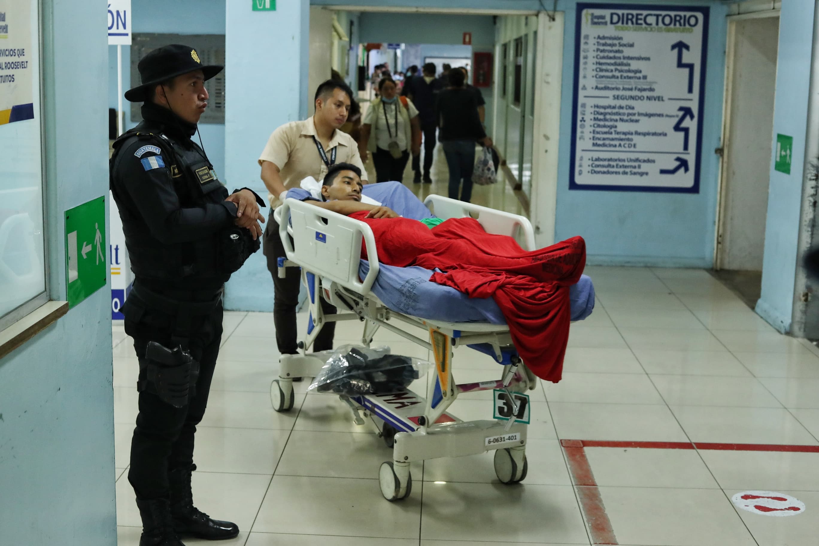 Residentes suspenden consulta externa y dan plazo de 24 horas para que ...