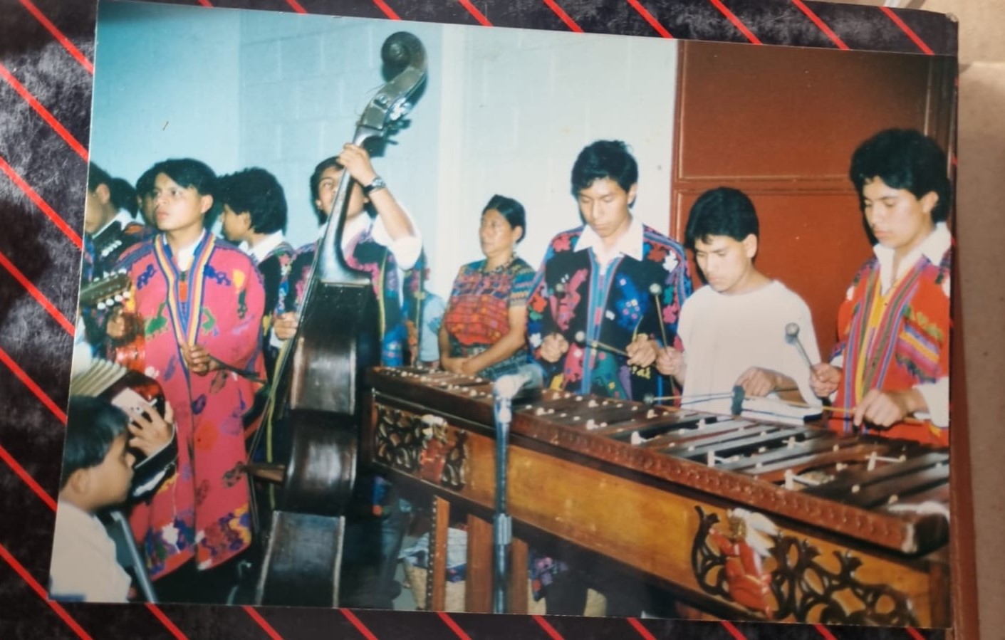 Job Sis: Un investigador musical explorando el sonido autóctono de ...