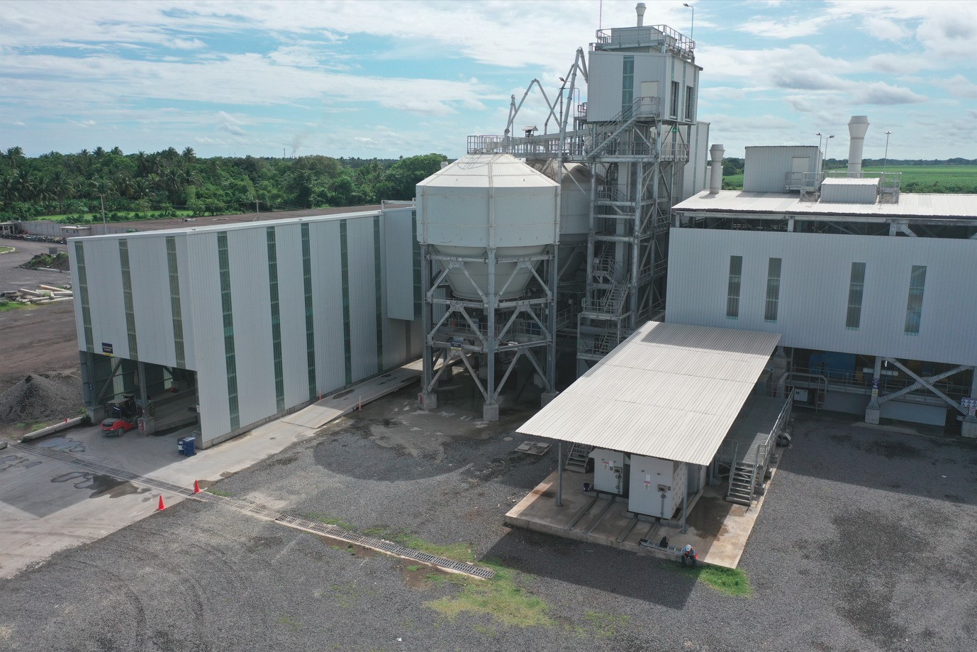 Ultracem Guatemala comienza a operar planta de cemento en Escuintla, en la que invirtió US$40 ...
