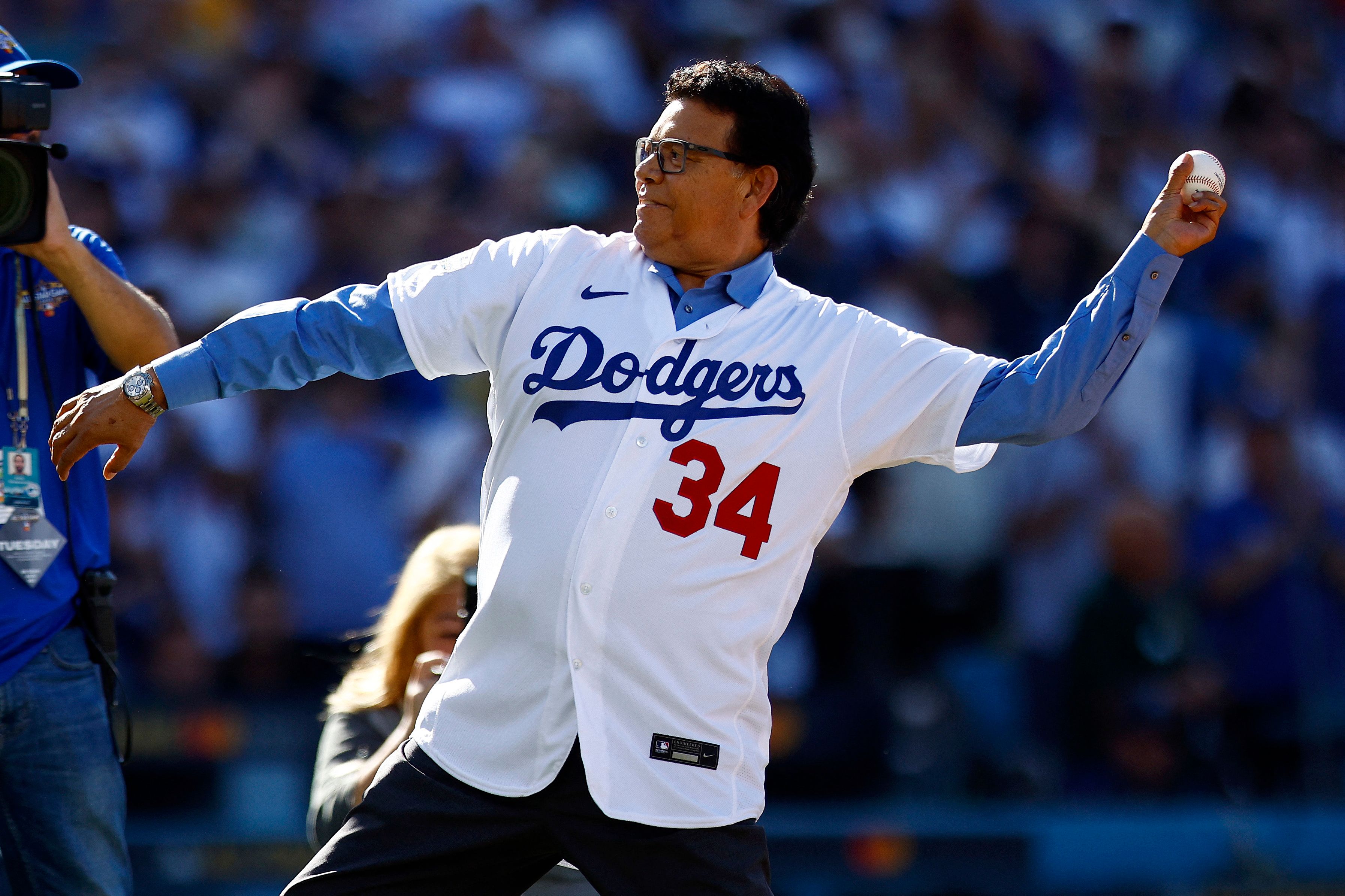 El momento en el que Fernando Valenzuela creó la "Fernandomanía" en la MLB