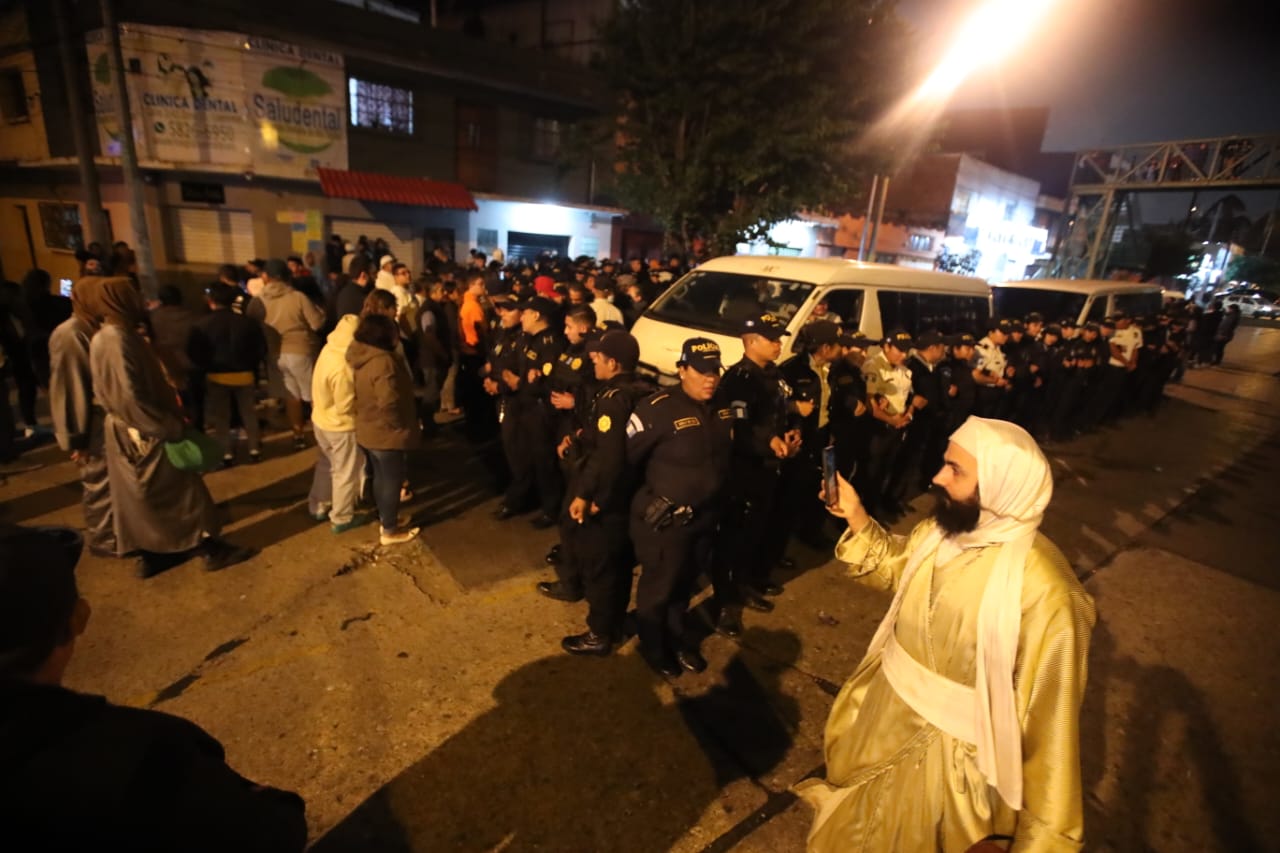 Video: la crónica de cuatro días de acciones contra la secta Lev Tahor ...