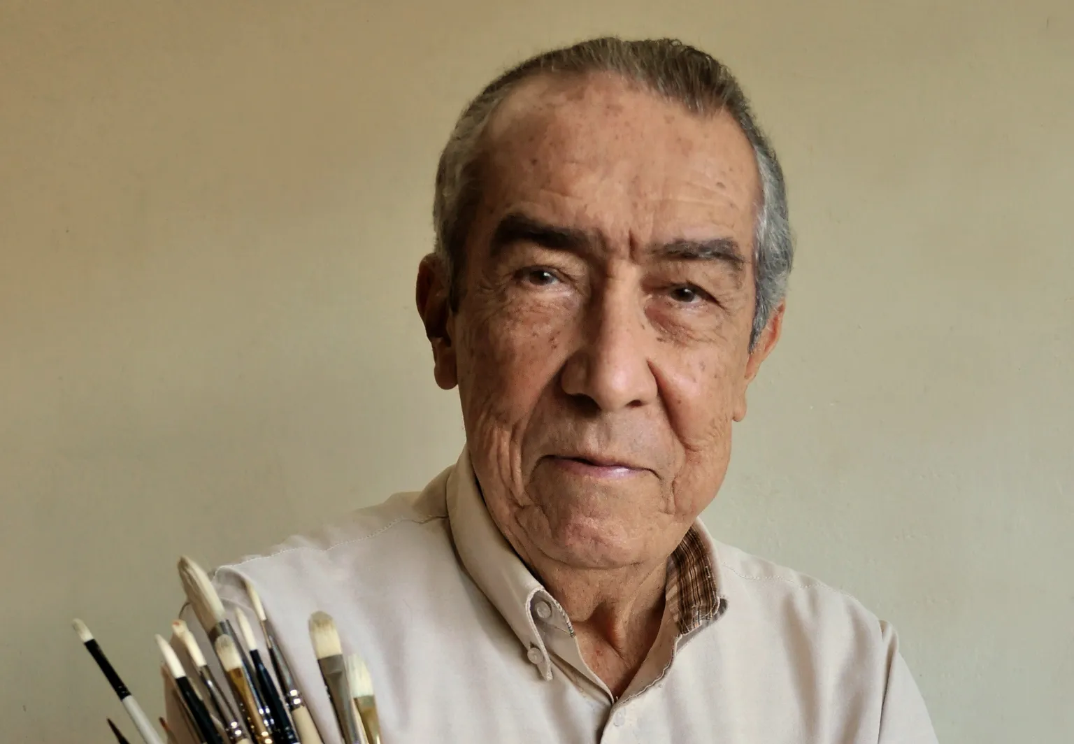 Exposición honra los 90 años de Ernesto Boesche Rizo en Guatemala