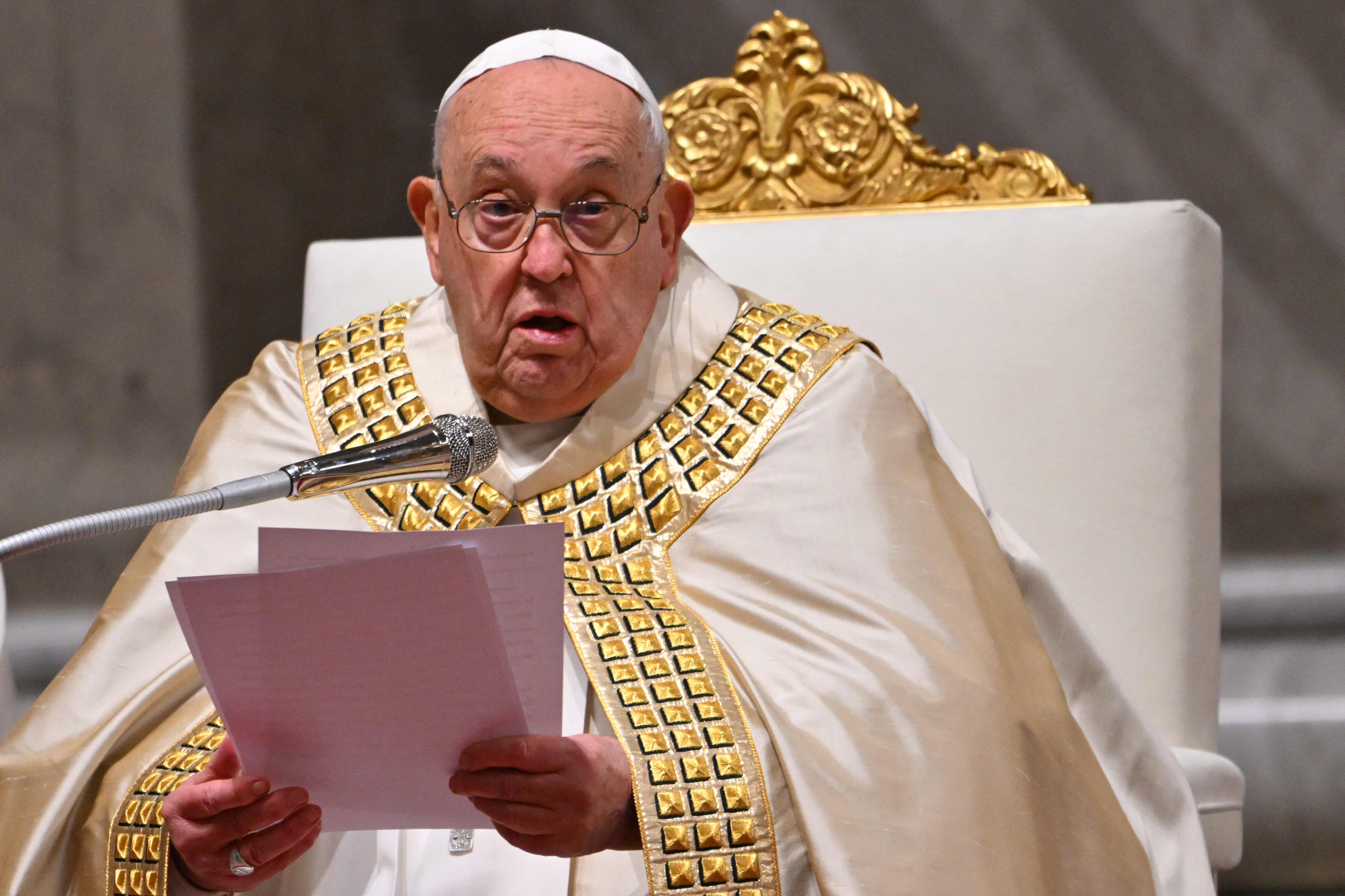 "La esperanza del mundo está en la fraternidad": El mensaje del papa ...