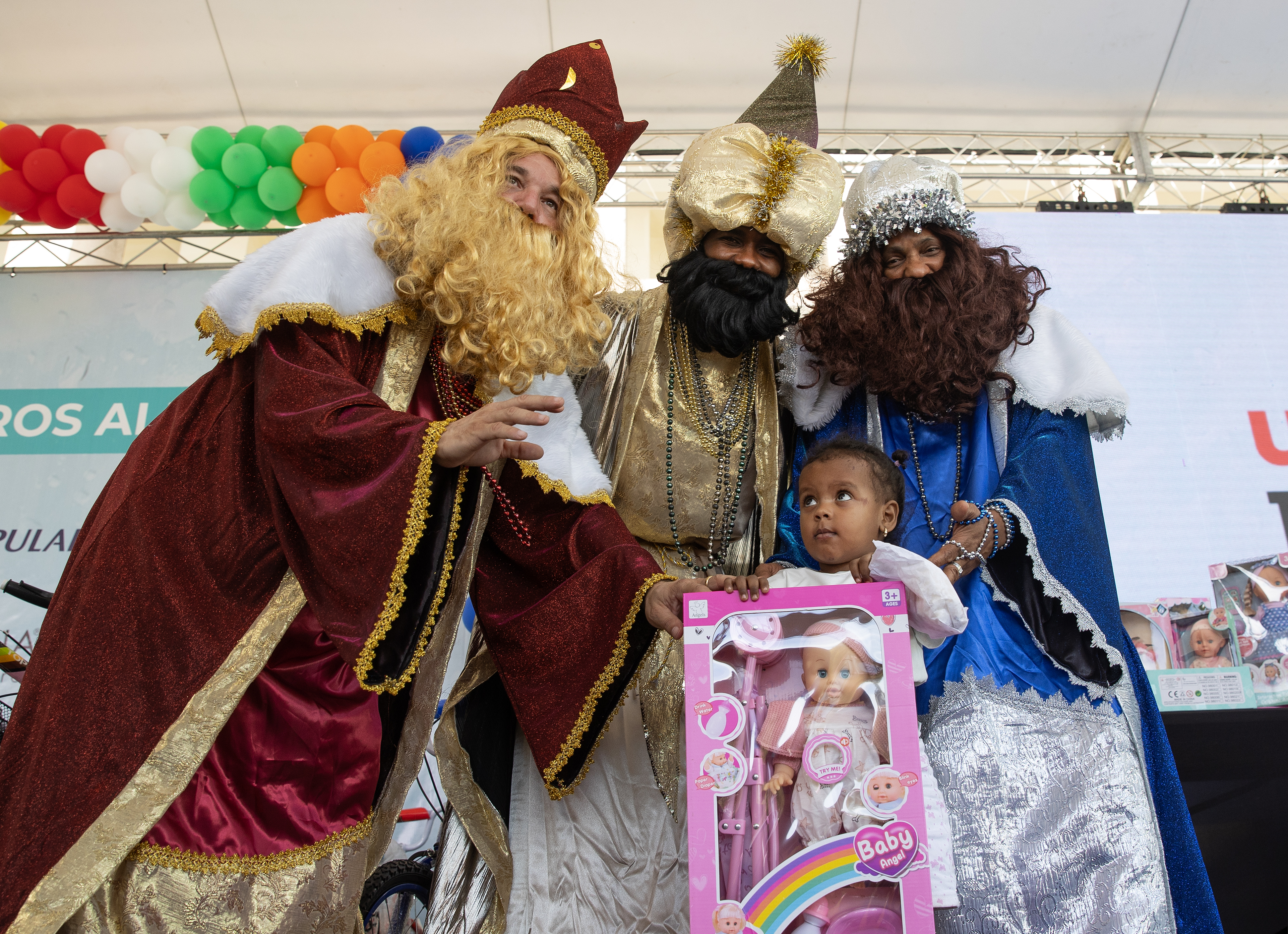 El mundo celebra el día de los Reyes Magos