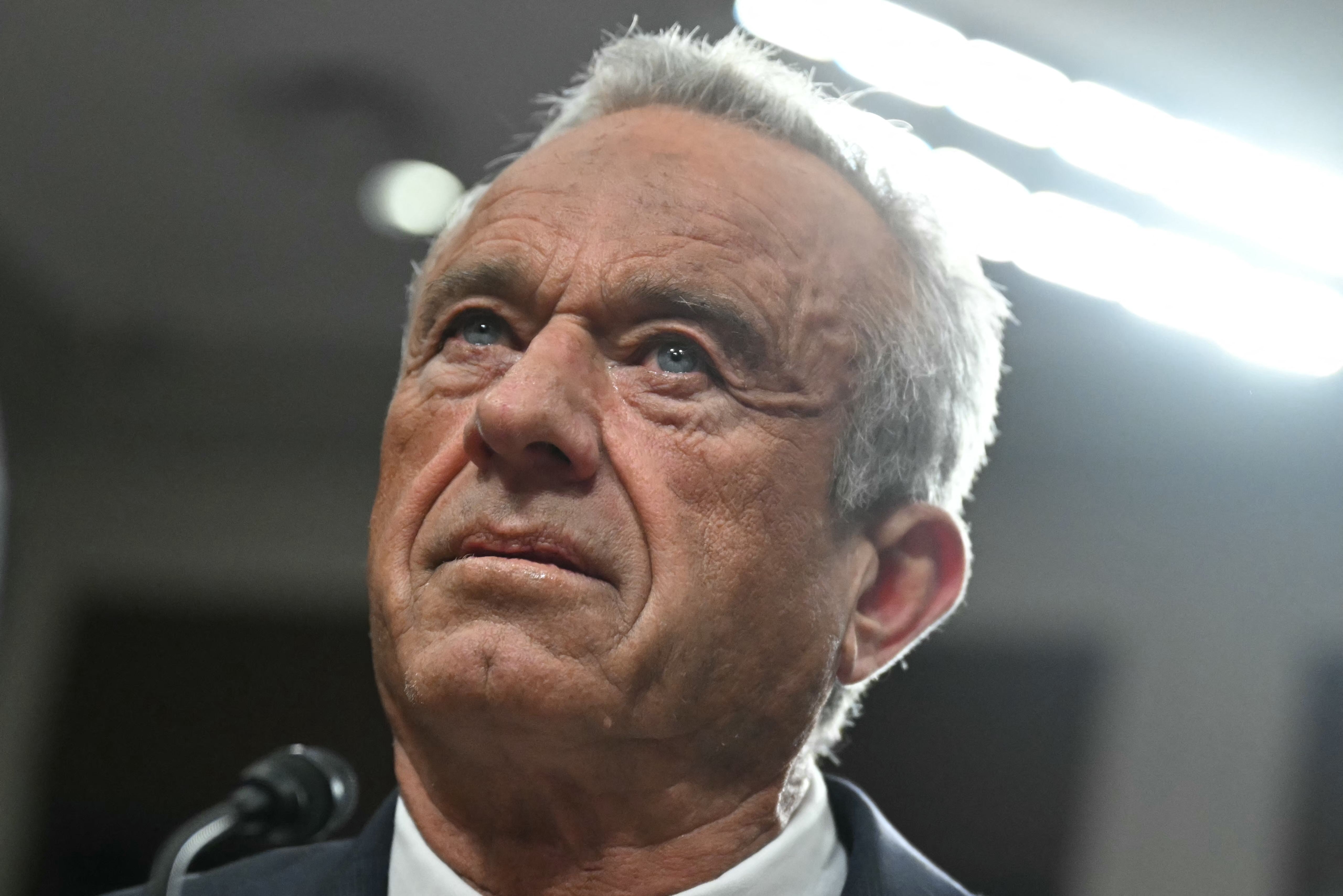 Senado confirma a Robert F. Kennedy como nuevo secretario de Salud de ...