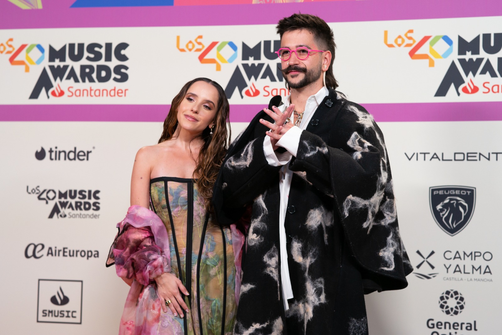 Camilo y Evaluna renuevan sus votos en una emotiva ceremonia en Guatemala