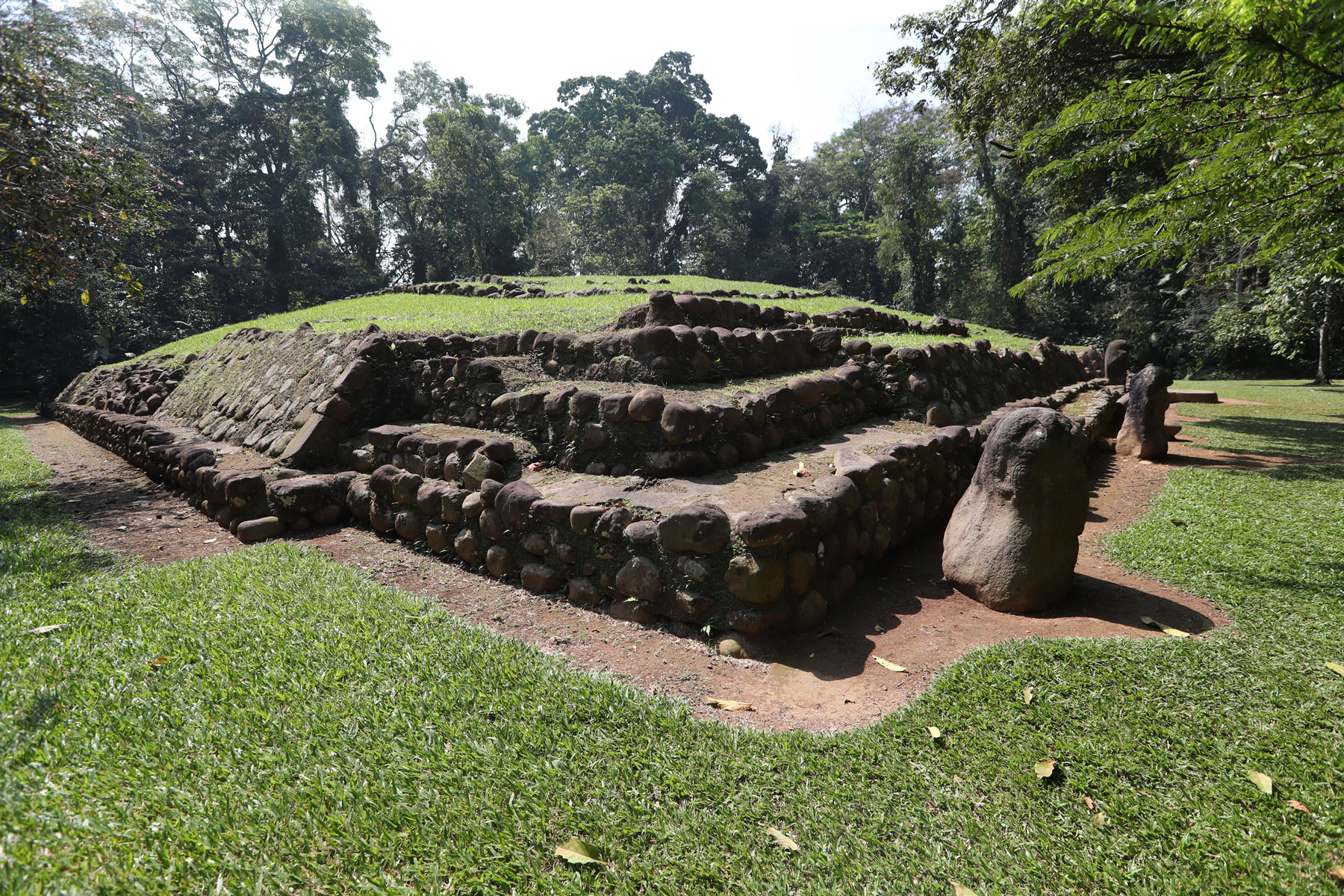 Así busca Takalik Abaj convertirse en un observatorio maya para el ...
