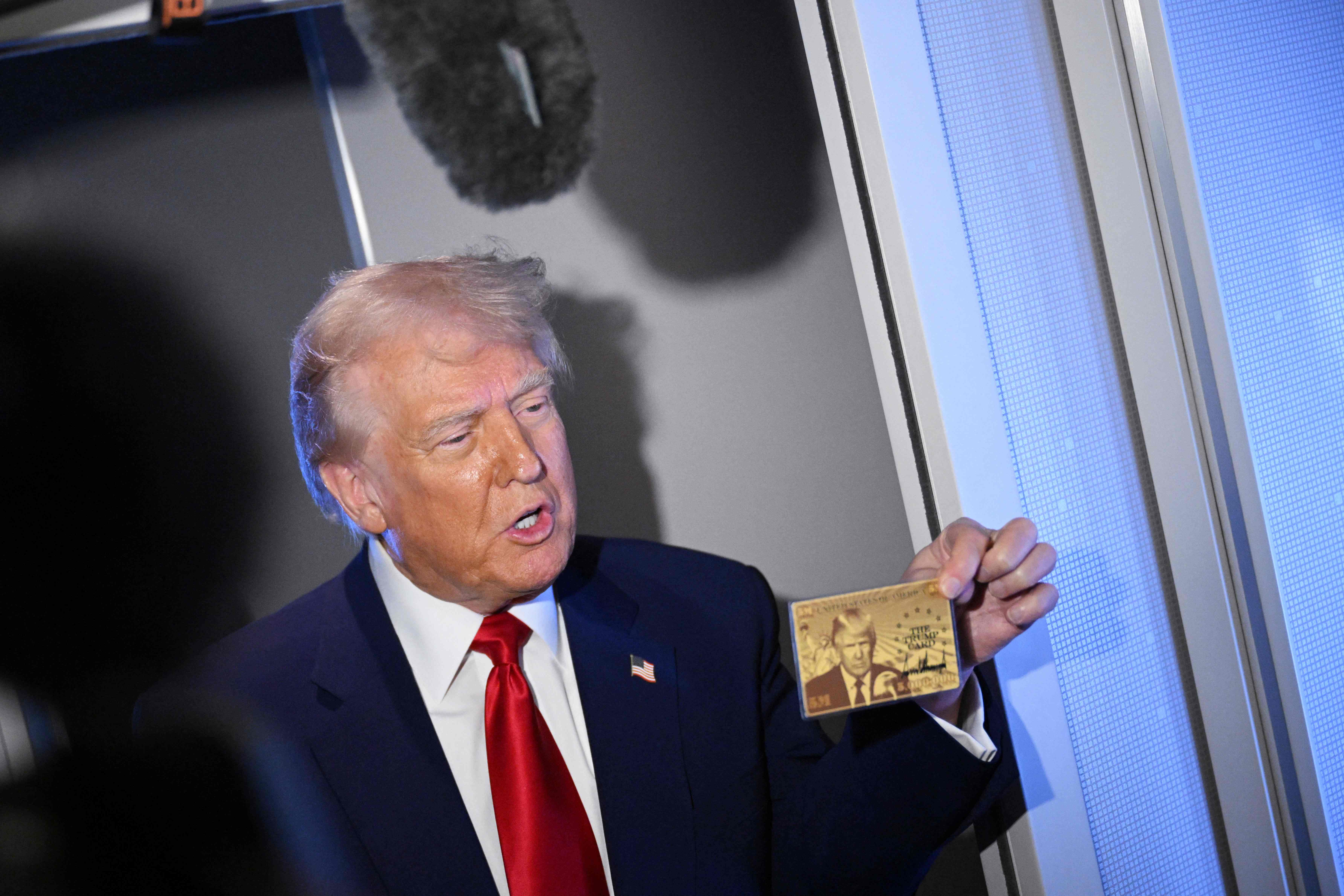 Gold Card de Trump: mandatario revela cuándo estará disponible la ...
